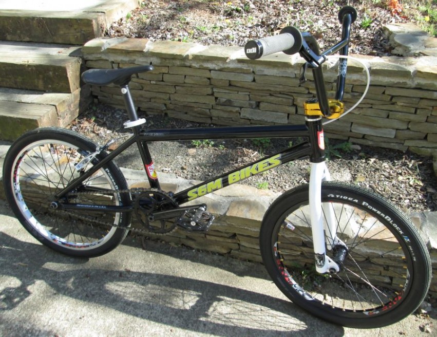 Nick McCardle’s Race Version – S&M Bikes