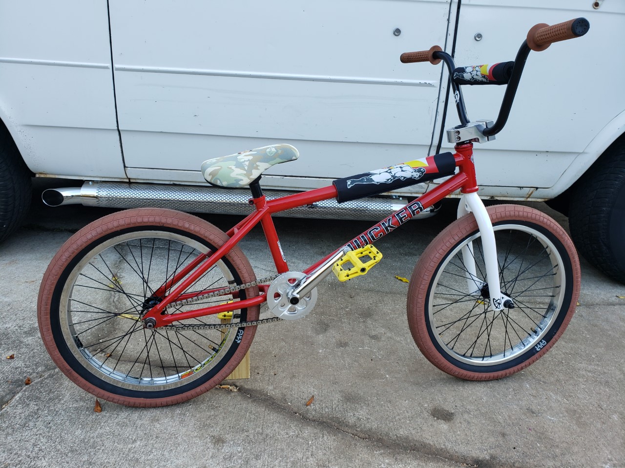 Neil’s 2017 Hucker – S&M Bikes