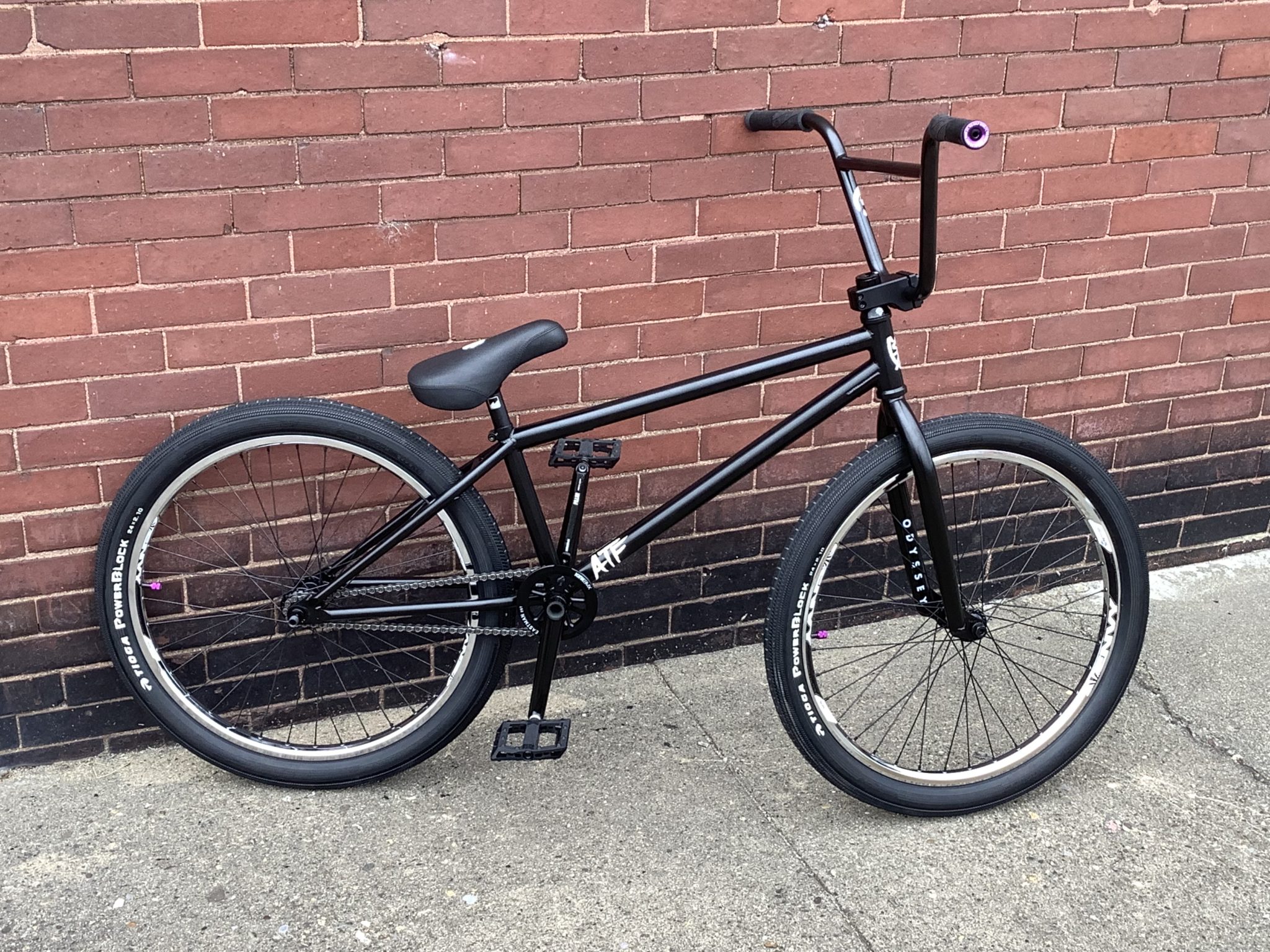 Neil Costello’s ATF 24 – S&M Bikes